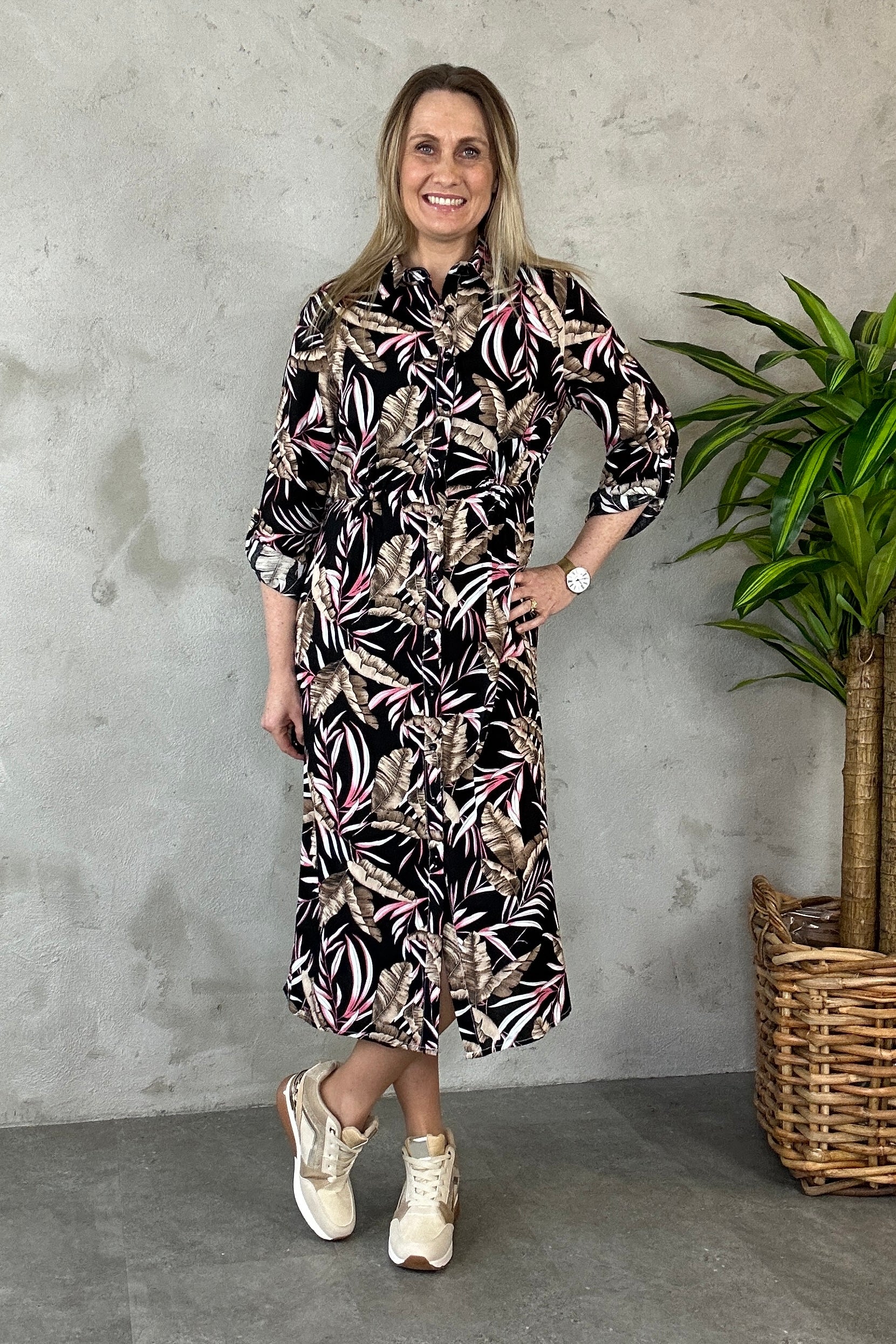 Linea Dress Black – Get Dressed DK
